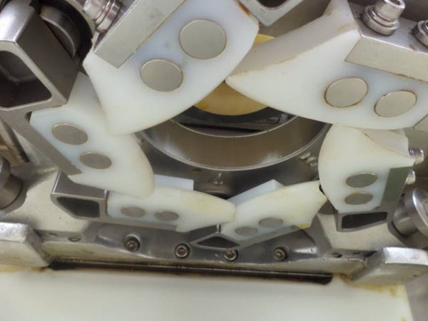 Rheon KN400 Cornucopia encrusting machine, 60 pieces per minute - Wohl ...